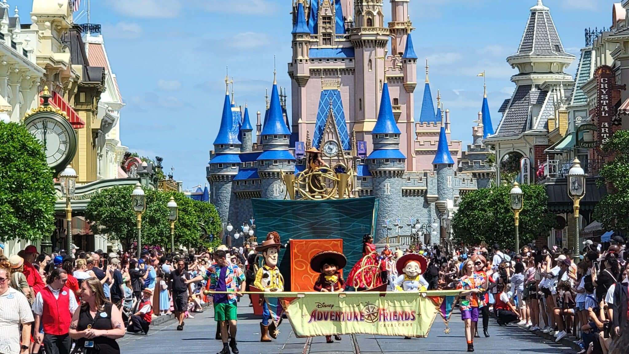Updated: Walt Disney World Parade and Fireworks Times for Late Summer ...