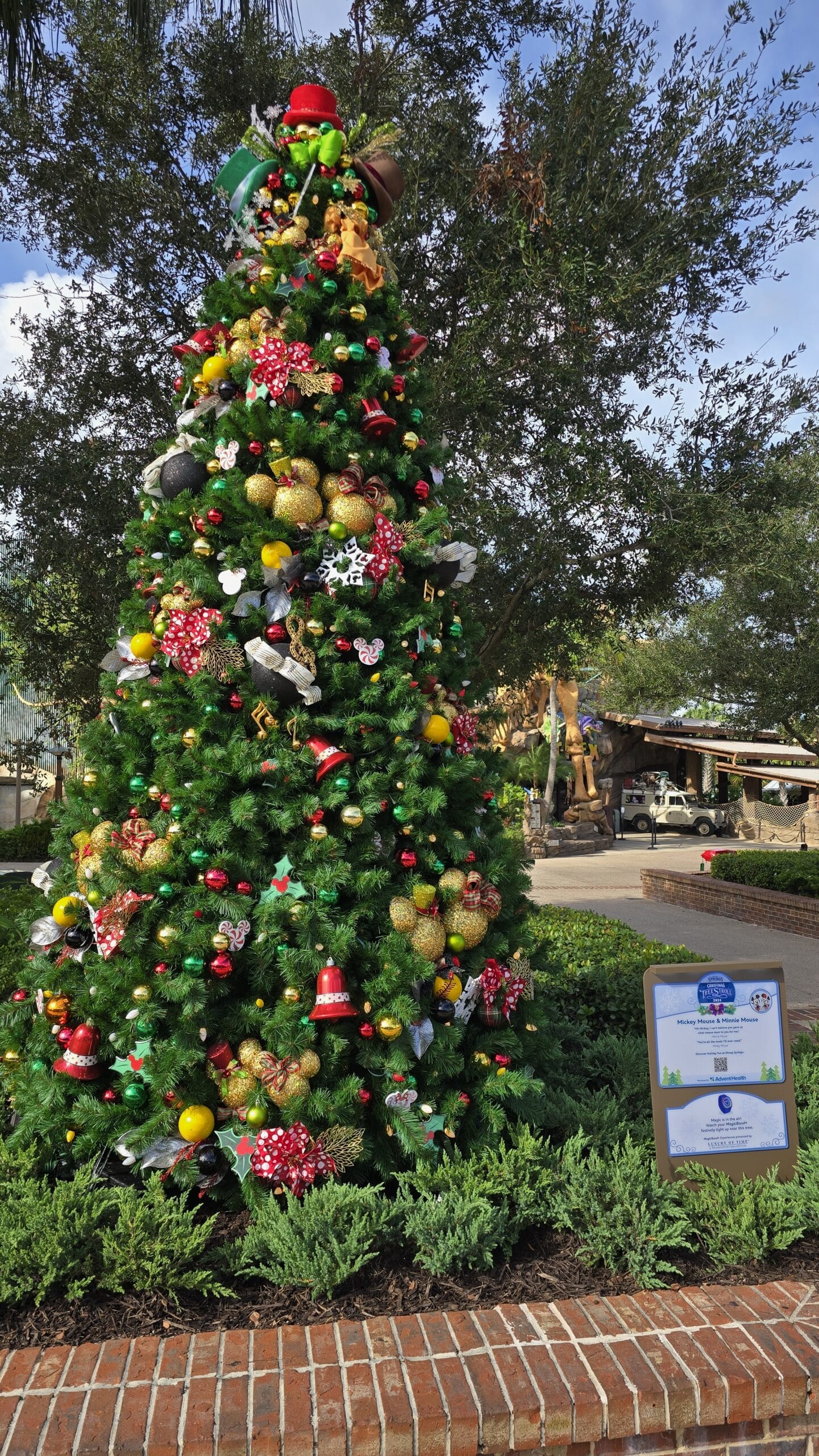 Disney Springs Christmas Tree Stroll Returns in 2025 More MagicBand ...