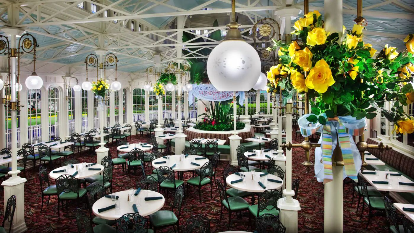 Walt Disney World Magic Kingdom Dining Menu “The Crystal Palace” Lunch ...