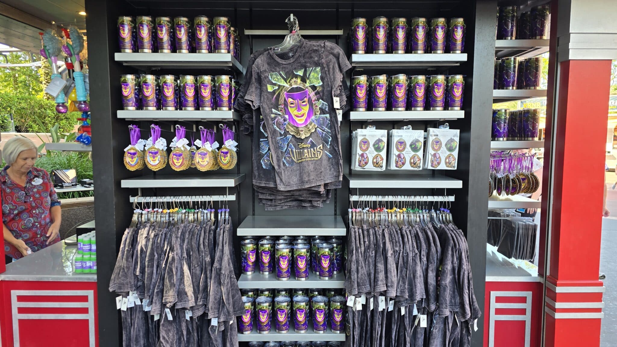 Magic Mirror Highlights New Disney Villains Unfairly Ever After ...
