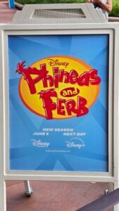 Summer is Starting Right Now: Phineas and Ferb Meet & Greet Times at ...