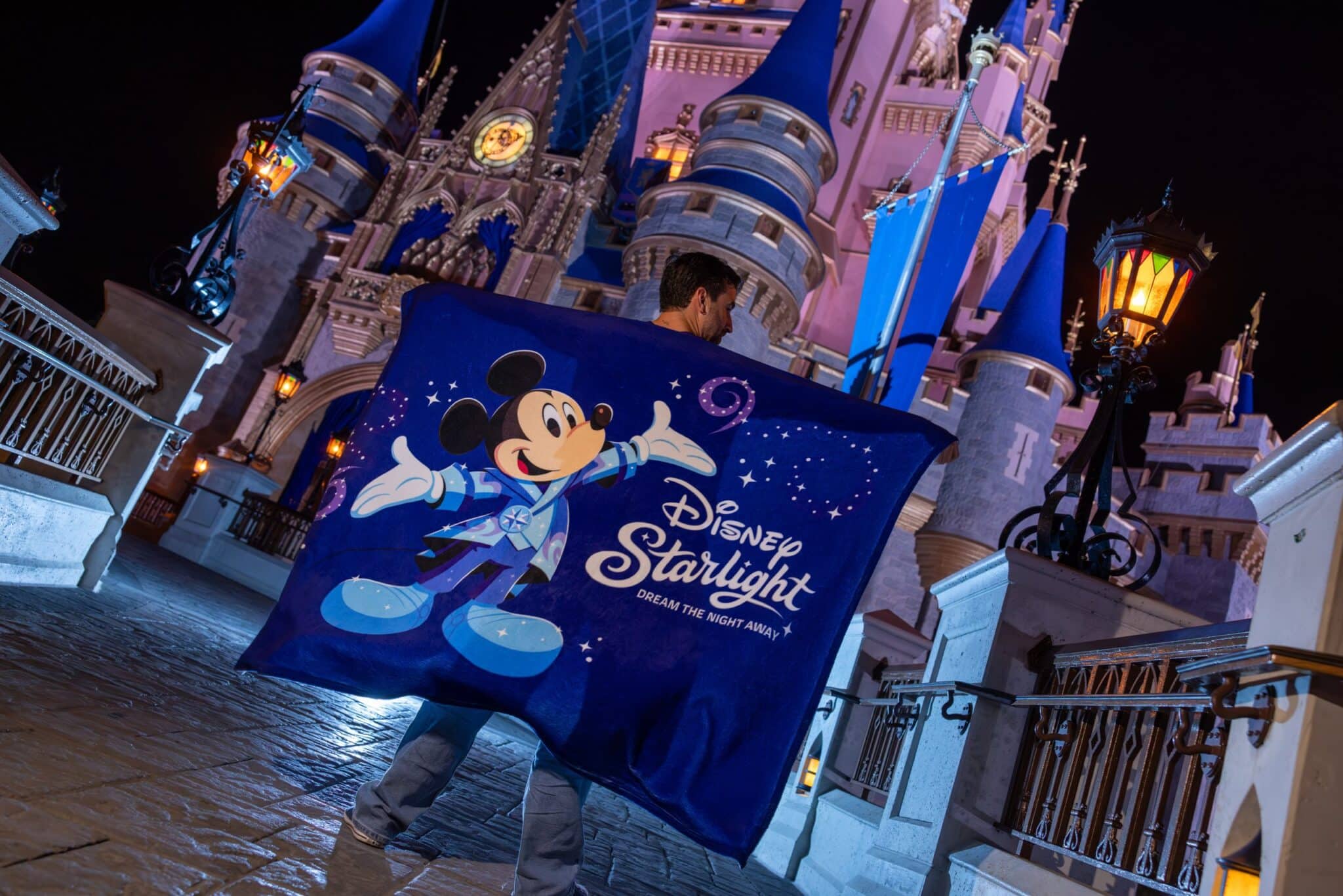 “Disney Starlight” Nighttime Parade Times and Route Confirmed - Fantasy ...
