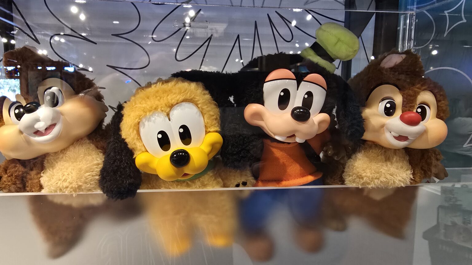 The Disney Drop Shop at Disney Springs, Bringing Pop Mart and Blind Box ...