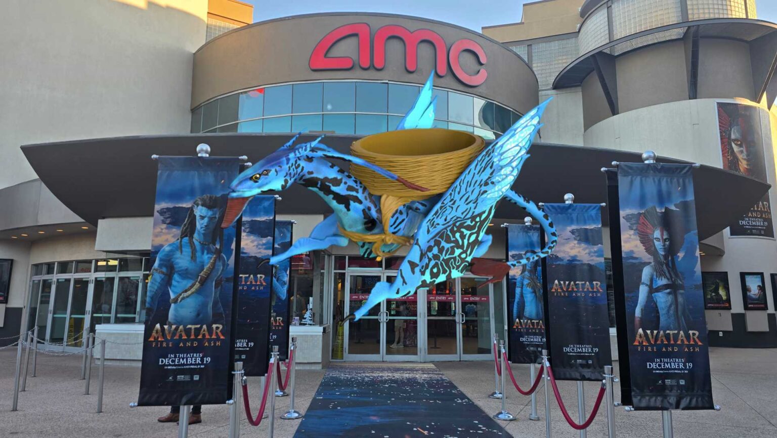 Act Fast! Avatar: Fire and Ash Banshee Popcorn Bucket Selling Out ...