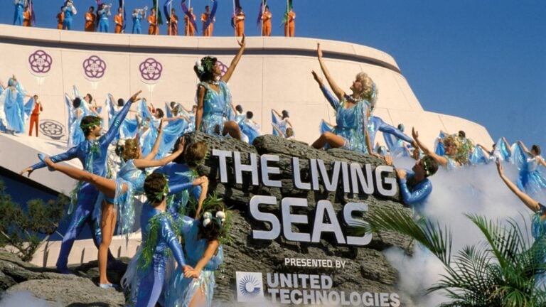 Epcot’s Giant Aquarium Hits 40: From High-Tech Research Lab to Finding ...