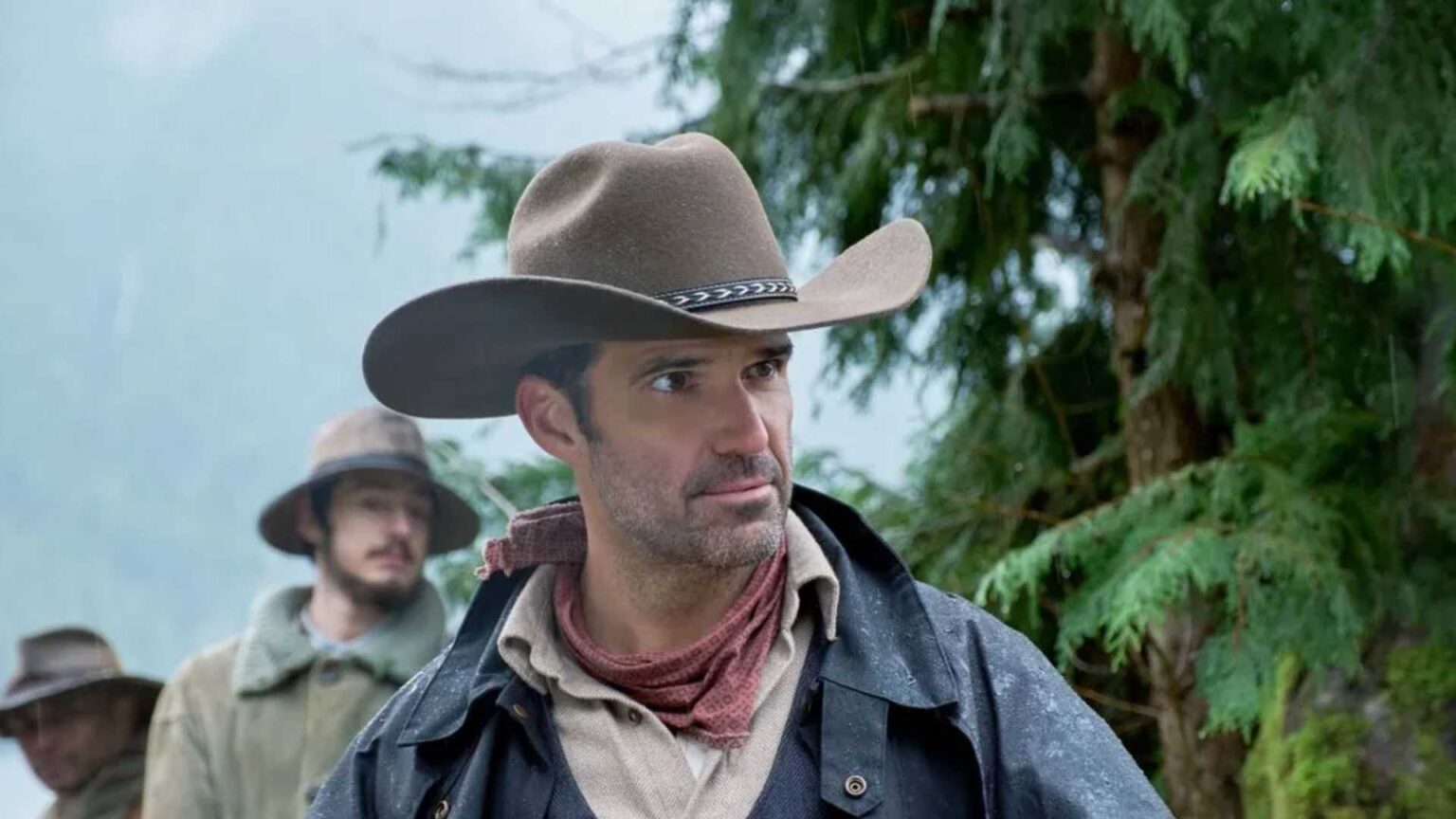 Hallmark Star Benjamin Ayres Talked to Us About Hope Valley 1874 ...